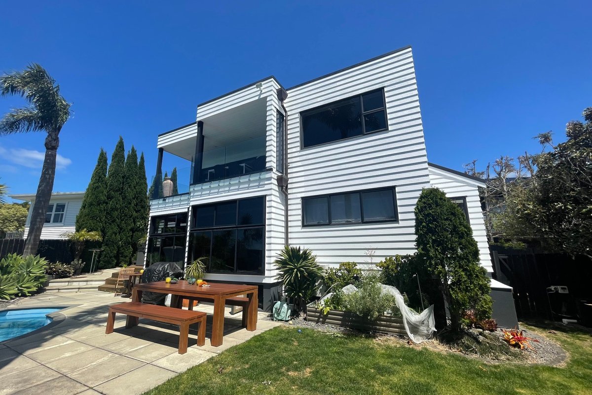 Full Exterior Repaint – North Shore – FSM HOUSING LIMITED